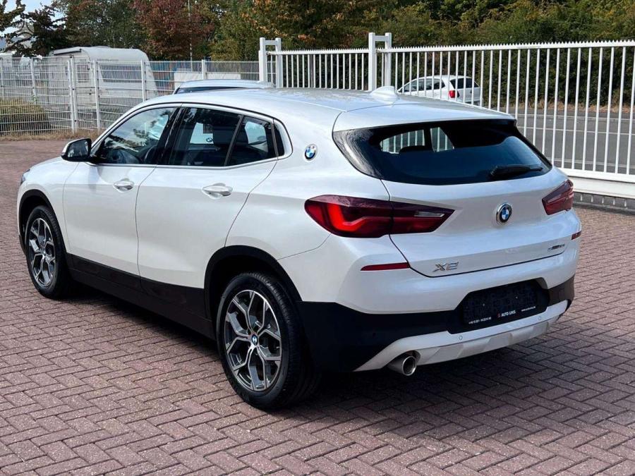 Balts BMW X2 2023 Viļņa, ar dzinēja tilpumu 1.50 L un nobraukumu 144 tūkst. km par 19602 €, foto 4 vietnē AUTOMOTO.COM.LV