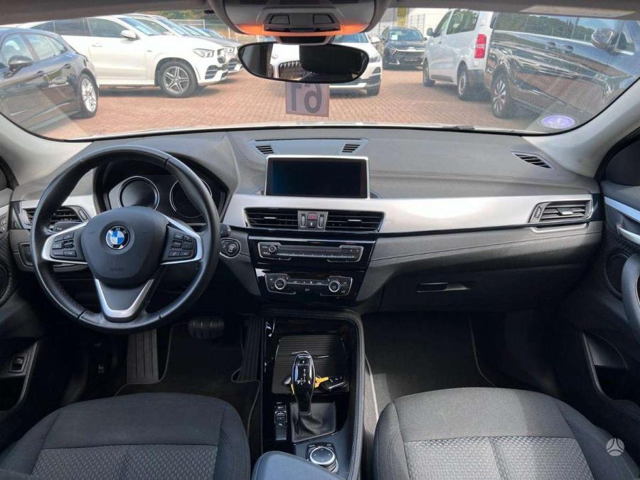 Balts BMW X2 2023 Viļņa, ar dzinēja tilpumu 1.50 L un nobraukumu 144 tūkst. km par 19602 €, foto 13 vietnē AUTOMOTO.COM.LV