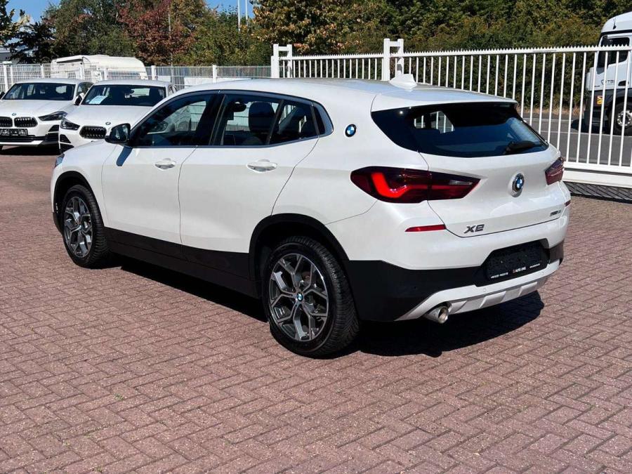 Balts BMW X2 2023 Viļņa, ar dzinēja tilpumu 1.50 L un nobraukumu 186 tūkst. km par 18029 €, foto 4 vietnē AUTOMOTO.COM.LV