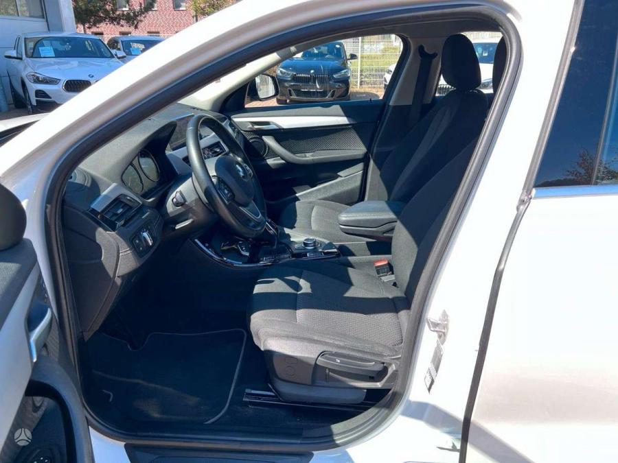 Balts BMW X2 2023 Viļņa, ar dzinēja tilpumu 1.50 L un nobraukumu 186 tūkst. km par 18029 €, foto 11 vietnē AUTOMOTO.COM.LV