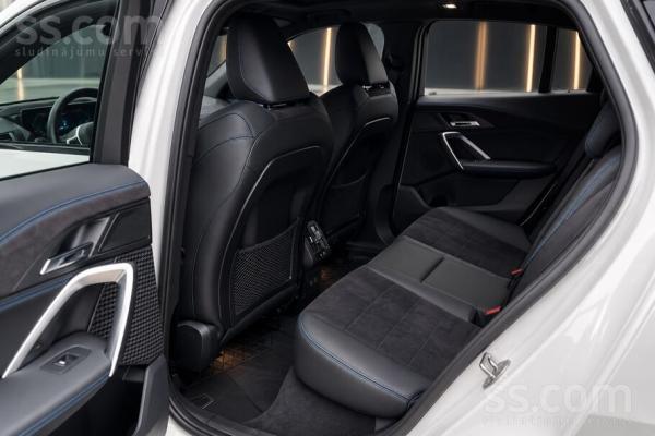 Balts BMW X2 2024 Rīga, ar dzinēja tilpumu 2.00 L un nobraukumu 41 tūkst. km par 48000 €, foto 5 vietnē AUTOMOTO.COM.LV