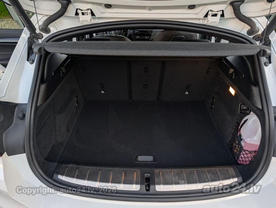 Balts BMW X2 2020 Paide, ar dzinēja tilpumu 2.00 L un nobraukumu 162 tūkst. km par 22990 €, foto 18 vietnē AUTOMOTO.COM.LV