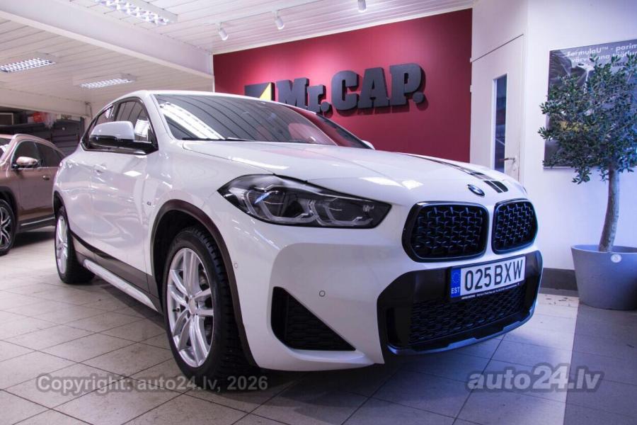 Balts BMW X2 2021 Tallina, ar dzinēja tilpumu 2.00 L un nobraukumu 69 tūkst. km par 29490 €, foto 23 vietnē AUTOMOTO.COM.LV
