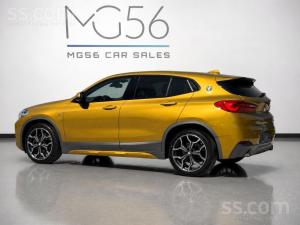 Yellow BMW X2 2018 in Riga, with an engine capacity of 2.00 L and mileage of 77 thousand km for 21490 €, photo 5 on AUTOMOTO.COM.LV
