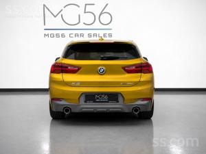 Yellow BMW X2 2018 in Riga, with an engine capacity of 2.00 L and mileage of 77 thousand km for 21490 €, photo 8 on AUTOMOTO.COM.LV