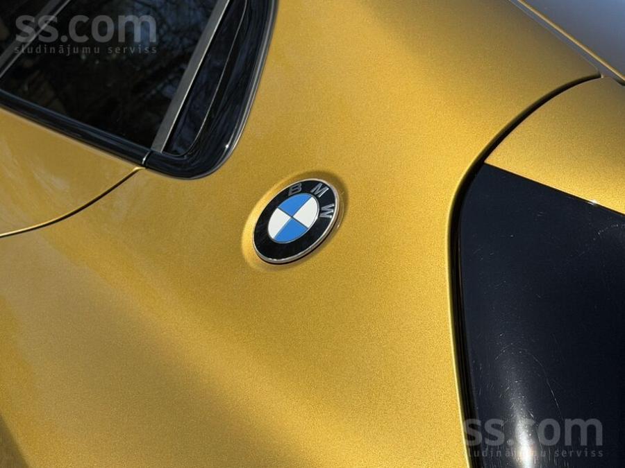 Yellow BMW X2 2018 in Riga, with an engine capacity of 2.00 L and mileage of 77 thousand km for 21490 €, photo 16 on AUTOMOTO.COM.LV