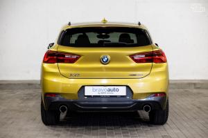 Yellow BMW X2 2018 in Vilnius, with an engine capacity of 2.00 L and mileage of 131 thousand km for 19952 €, photo 13 on AUTOMOTO.COM.LV