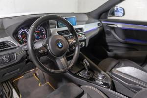 Yellow BMW X2 2018 in Vilnius, with an engine capacity of 2.00 L and mileage of 131 thousand km for 19952 €, photo 14 on AUTOMOTO.COM.LV