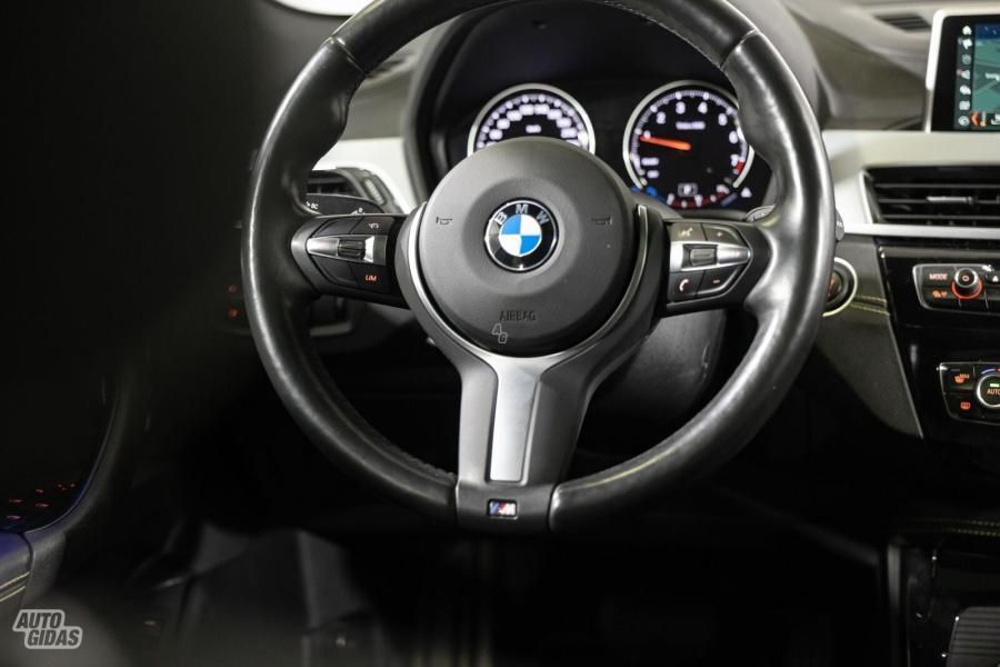 Yellow BMW X2 2018 in Vilnius, with an engine capacity of 2.00 L and mileage of 131 thousand km for 19952 €, photo 23 on AUTOMOTO.COM.LV