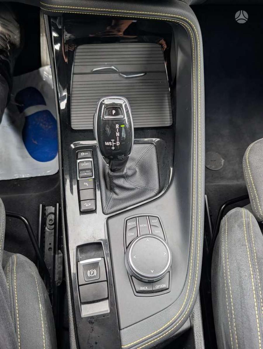 Dzeltens BMW X2 2018 Tauragė, ar dzinēja tilpumu 2.00 L un nobraukumu 98 tūkst. km par 18500 €, foto 16 vietnē AUTOMOTO.COM.LV