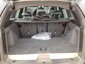 Black BMW X3 2024 in Vilnius, with an engine capacity of 2.00 L and mileage of 32 thousand km for 50990 €, photo 20 on AUTOMOTO.COM.LV