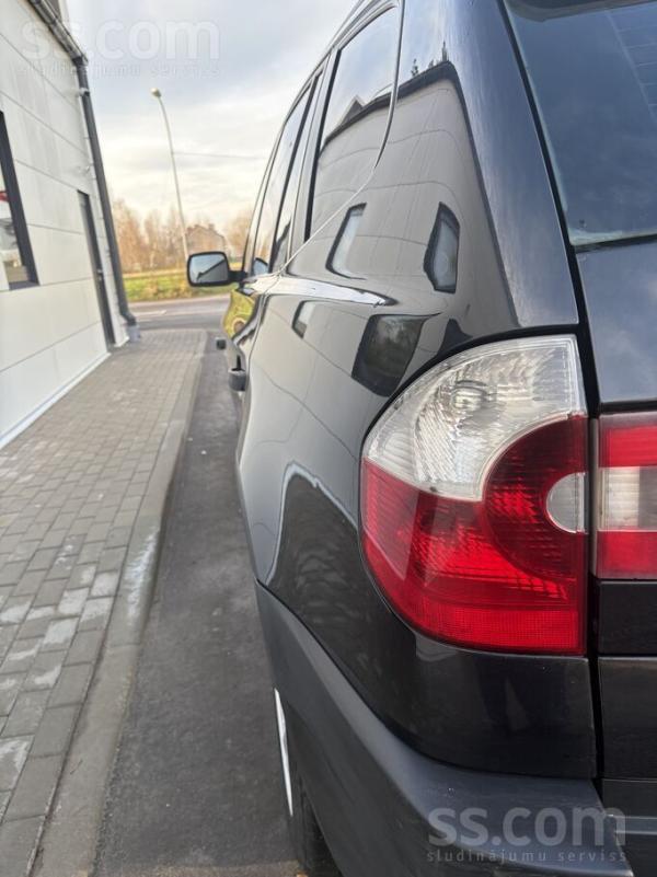 Black BMW X3 2004 in Jurmala, with an engine capacity of 2.00 L and mileage of 433 thousand km for 4150 €, photo 9 on AUTOMOTO.COM.LV