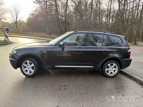 Black BMW X3 2004 in Liepaja, with an engine capacity of 3.00 L and mileage of 294 thousand km for 4350 €, photo 4 on AUTOMOTO.COM.LV