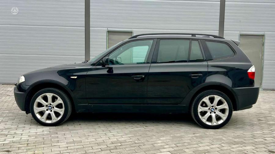 Melns BMW X3 2004 Viļņa, ar dzinēja tilpumu 2.99 L un nobraukumu 330 tūkst. km par 3900 €, foto 3 vietnē AUTOMOTO.COM.LV