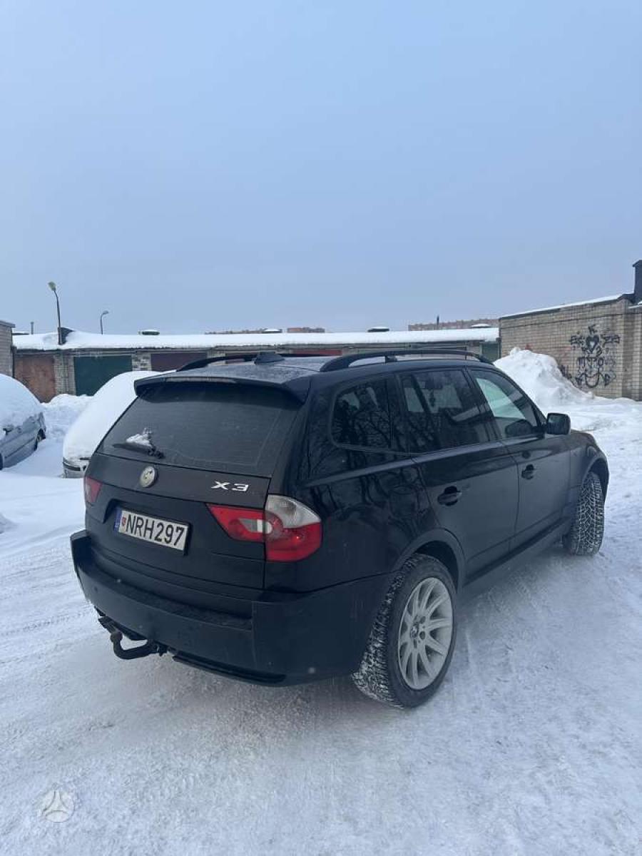 Melns BMW X3 2004 Klaipėda, ar dzinēja tilpumu 3.00 L un nobraukumu 295 tūkst. km par 2850 €, foto 3 vietnē AUTOMOTO.COM.LV