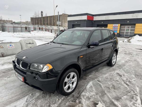Black BMW X3 2004 in Kaunas, with an engine capacity of 2.99 L and mileage of 220 thousand km for 3200 €, photo 3 on AUTOMOTO.COM.LV