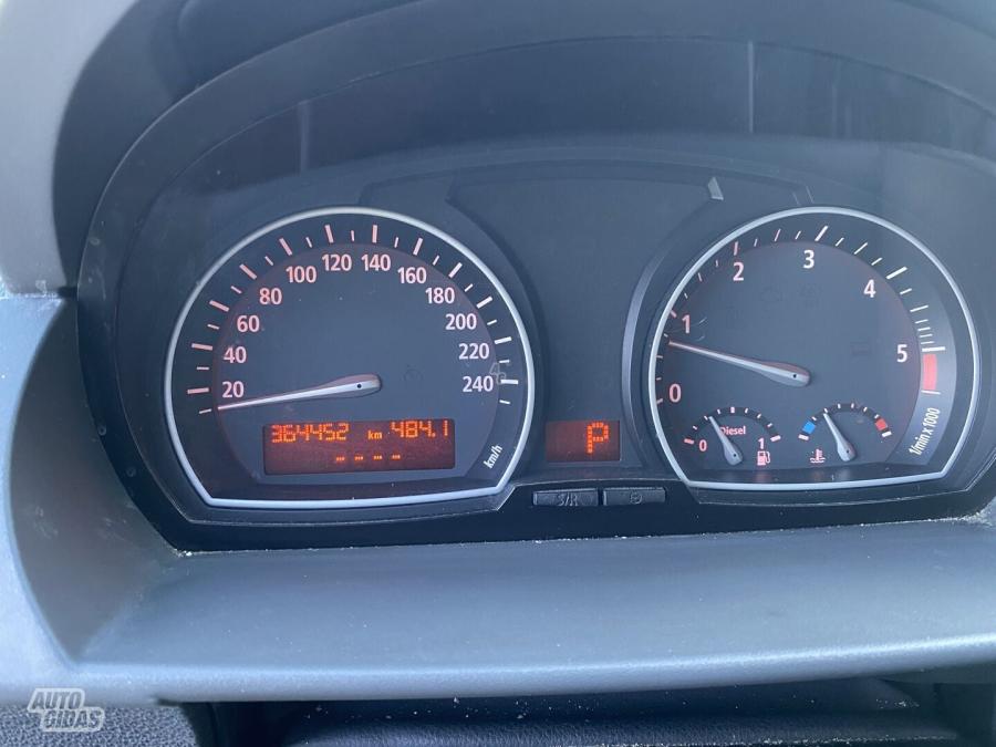 Black BMW X3 2004 in Kaunas, with an engine capacity of 3.00 L and mileage of 360 thousand km for 3500 €, photo 25 on AUTOMOTO.COM.LV