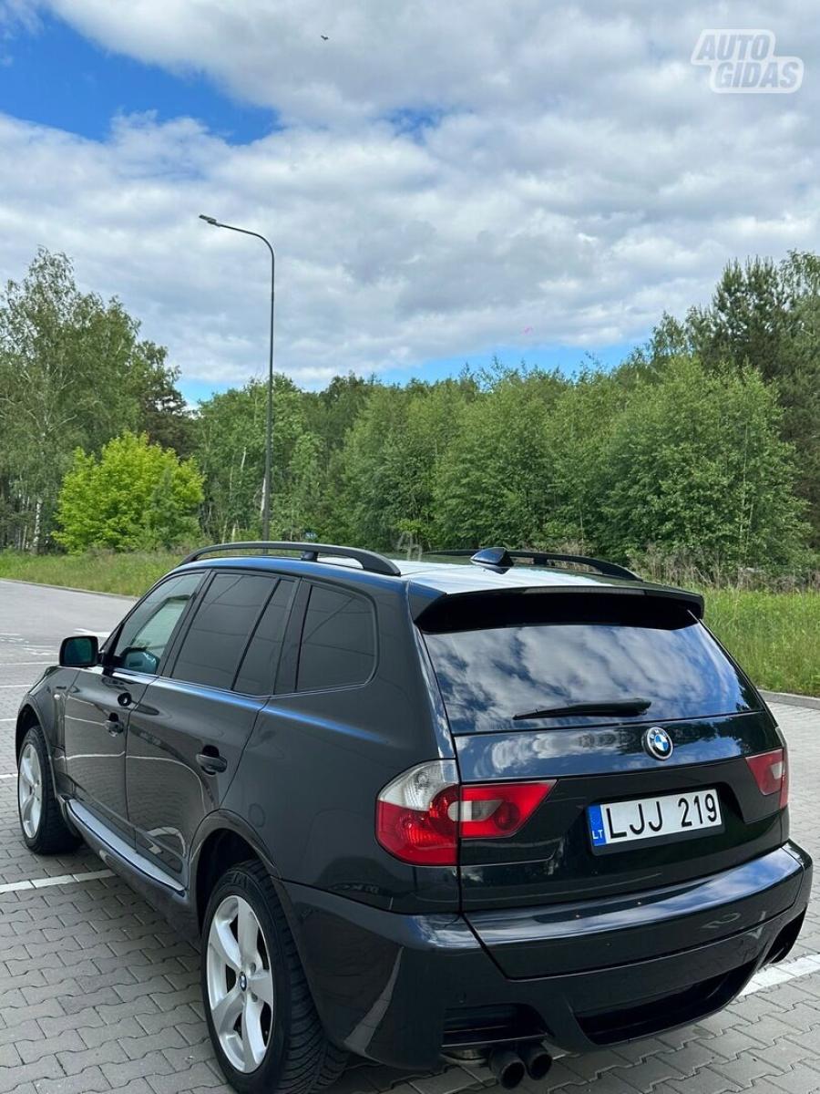 Black BMW X3 2004 in Kaunas, with an engine capacity of 3.00 L and mileage of 346 thousand km for 2900 €, photo 4 on AUTOMOTO.COM.LV