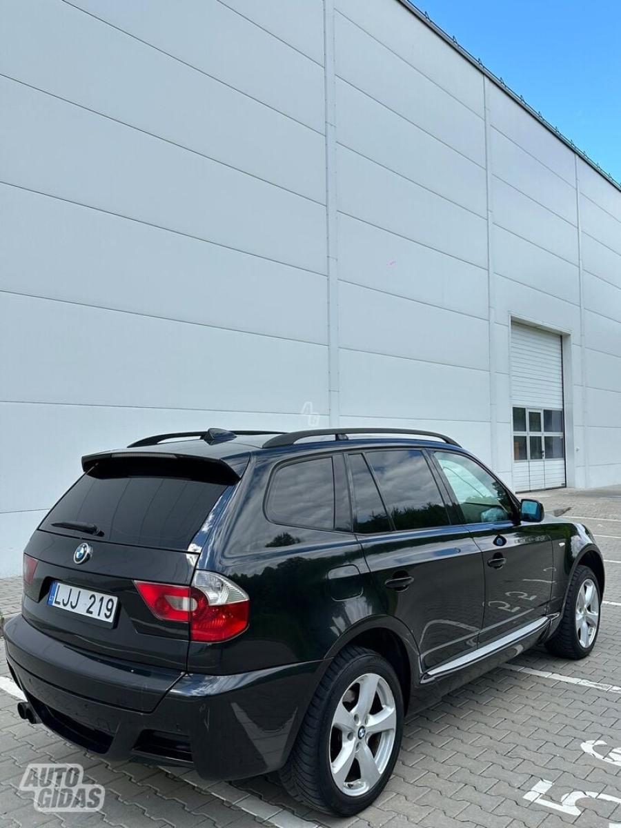 Black BMW X3 2004 in Kaunas, with an engine capacity of 3.00 L and mileage of 346 thousand km for 2900 €, photo 5 on AUTOMOTO.COM.LV