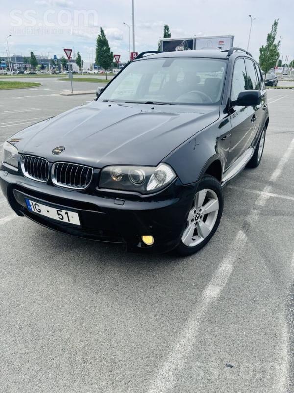 Black BMW X3 2004 in Riga, with an engine capacity of 3.00 L and mileage of 300 thousand km for 5250 €, photo 1 on AUTOMOTO.COM.LV