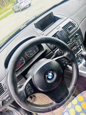Black BMW X3 2004 in Riga, with an engine capacity of 3.00 L and mileage of 300 thousand km for 5250 €, photo 4 on AUTOMOTO.COM.LV