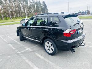 Black BMW X3 2004 in Riga, with an engine capacity of 3.00 L and mileage of 300 thousand km for 5250 €, photo 6 on AUTOMOTO.COM.LV