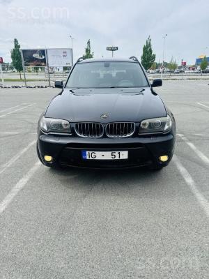Black BMW X3 2004 in Riga, with an engine capacity of 3.00 L and mileage of 300 thousand km for 5250 €, photo 13 on AUTOMOTO.COM.LV