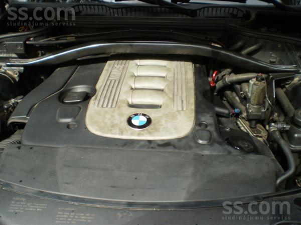 Melns BMW X3 2004 Daugavpils, ar dzinēja tilpumu 3.00 L un nobraukumu 422 tūkst. km par 2800 €, foto 10 vietnē AUTOMOTO.COM.LV