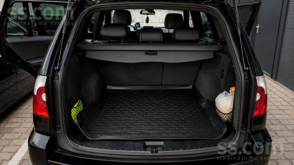 Melns BMW X3 2004 Rīga, ar dzinēja tilpumu 3.00 L un nobraukumu 308 tūkst. km par 4600 €, foto 9 vietnē AUTOMOTO.COM.LV