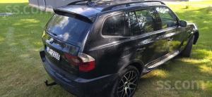 Black BMW X3 2004 in Talsi, with an engine capacity of 3.00 L and mileage of 448 thousand km for 3590 €, photo 3 on AUTOMOTO.COM.LV