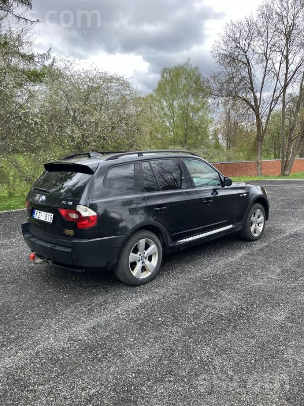 Melns BMW X3 2004 Valmiera, ar dzinēja tilpumu 3.00 L un nobraukumu 348 tūkst. km par 3850 €, foto 2 vietnē AUTOMOTO.COM.LV