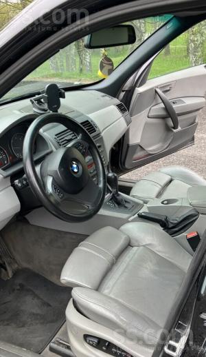 Melns BMW X3 2004 Valmiera, ar dzinēja tilpumu 3.00 L un nobraukumu 348 tūkst. km par 3850 €, foto 4 vietnē AUTOMOTO.COM.LV