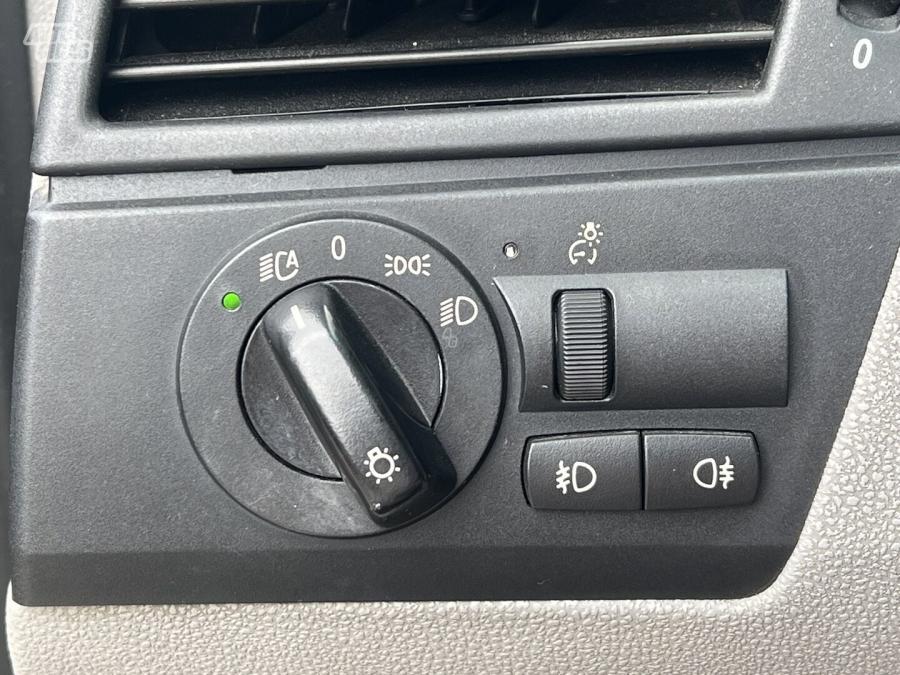 Melns BMW X3 2004 Kėdainiai, ar dzinēja tilpumu 3.00 L un nobraukumu 290 tūkst. km par 4500 €, foto 29 vietnē AUTOMOTO.COM.LV