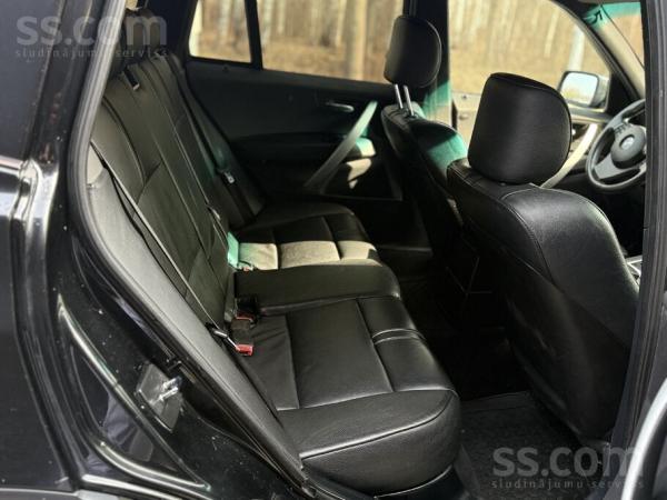 Черный БМВ Х3 2004 в Елгава, объемом двигателя 3.00 л и пробегом 435 тыс. км за 3350 €, фото 9 на AUTOMOTO.COM.LV