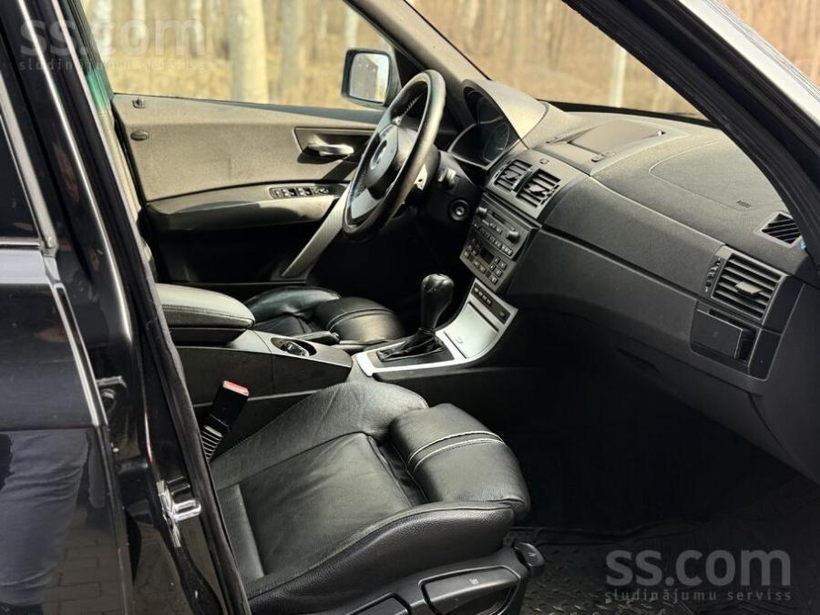 Black BMW X3 2004 in Jelgava, with an engine capacity of 3.00 L and mileage of 435 thousand km for 3350 €, photo 11 on AUTOMOTO.COM.LV
