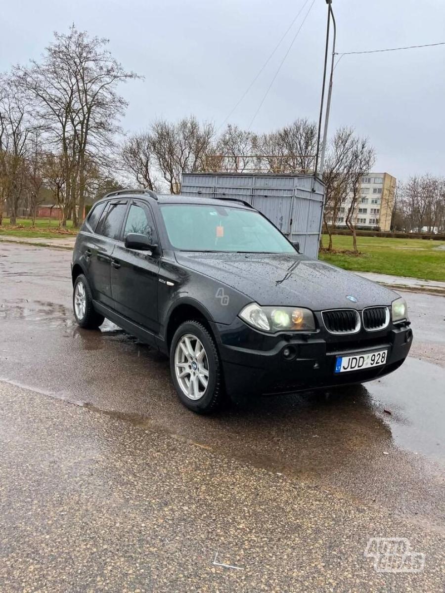 Black BMW X3 2004 in Vilnius, with an engine capacity of 3.00 L and mileage of 245 thousand km for 3000 €, photo 4 on AUTOMOTO.COM.LV