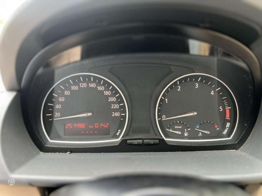 Черный БМВ Х3 2004 в Паневежис, объемом двигателя 2.99 л и пробегом 252 тыс. км за 2550 €, фото 11 на AUTOMOTO.COM.LV