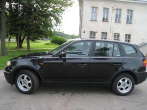Black BMW X3 2004 in Vilnius, with an engine capacity of 2.00 L and mileage of 225 thousand km for 3700 €, photo 3 on AUTOMOTO.COM.LV