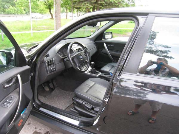 Melns BMW X3 2004 Viļņa, ar dzinēja tilpumu 2.00 L un nobraukumu 225 tūkst. km par 3700 €, foto 5 vietnē AUTOMOTO.COM.LV