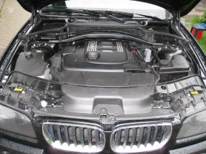 Black BMW X3 2004 in Vilnius, with an engine capacity of 2.00 L and mileage of 225 thousand km for 3700 €, photo 10 on AUTOMOTO.COM.LV