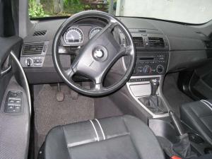 Black BMW X3 2004 in Vilnius, with an engine capacity of 2.00 L and mileage of 225 thousand km for 3700 €, photo 12 on AUTOMOTO.COM.LV