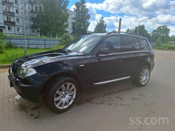 Black BMW X3 2004 in Jekabpils, with an engine capacity of 3.00 L and mileage of 477 thousand km for 3700 €, photo 1 on AUTOMOTO.COM.LV