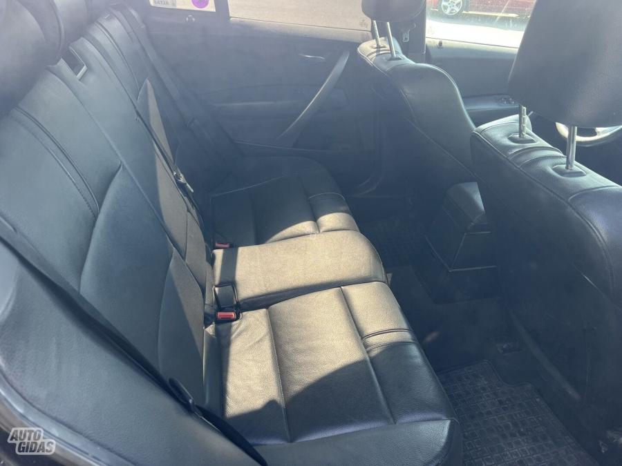 Melns BMW X3 2004 Šauļi, ar dzinēja tilpumu 2.00 L un nobraukumu 500 tūkst. km par 1149 €, foto 15 vietnē AUTOMOTO.COM.LV