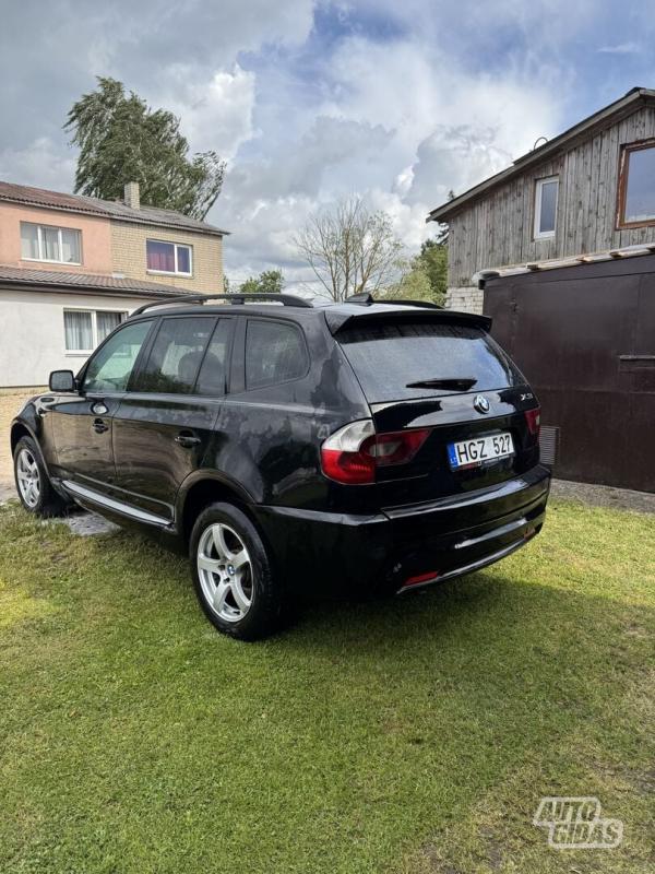 Black BMW X3 2004 in Vilnius, with an engine capacity of 3.00 L and mileage of 354 thousand km for 3500 €, photo 4 on AUTOMOTO.COM.LV