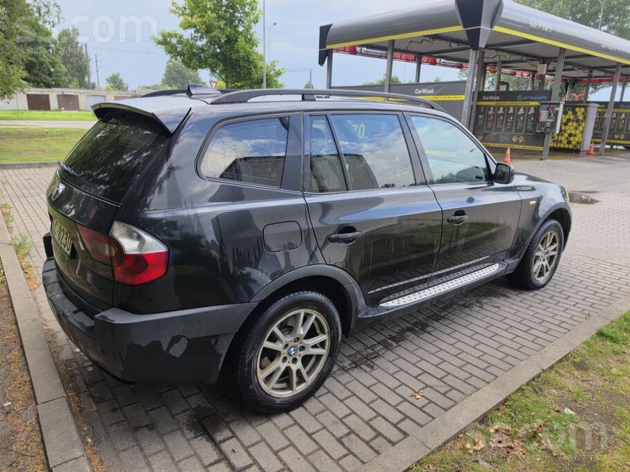 Melns BMW X3 2004 Rīga, ar dzinēja tilpumu 3.00 L un nobraukumu 380 tūkst. km par 4900 €, foto 5 vietnē AUTOMOTO.COM.LV