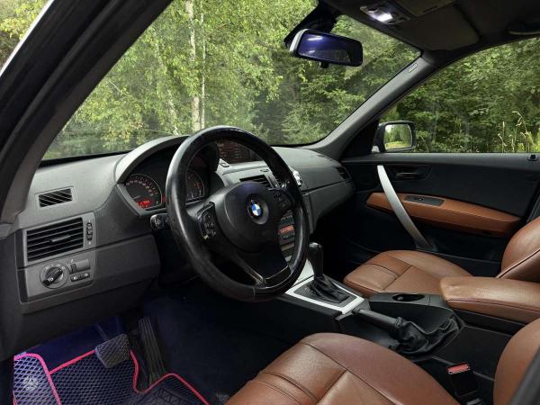 Melns BMW X3 2004 Viļņa, ar dzinēja tilpumu 2.99 L un nobraukumu 246 tūkst. km par 3650 €, foto 7 vietnē AUTOMOTO.COM.LV