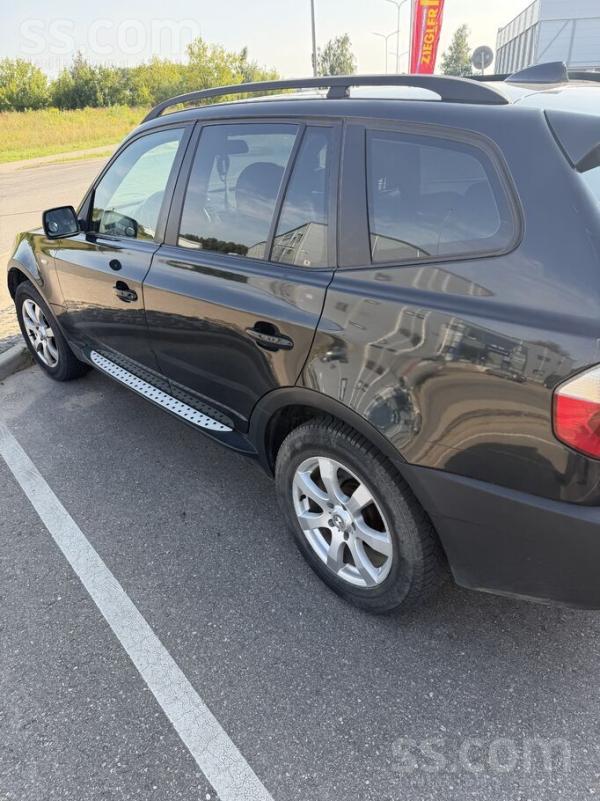 Melns BMW X3 2004 Daugavpils, ar dzinēja tilpumu 3.00 L un nobraukumu 228 tūkst. km par 3700 €, foto 3 vietnē AUTOMOTO.COM.LV
