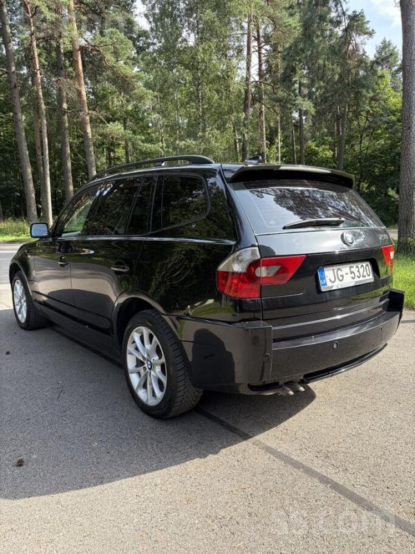 Melns BMW X3 2004 Rīga, ar dzinēja tilpumu 3.00 L un nobraukumu 382 tūkst. km par 5000 €, foto 3 vietnē AUTOMOTO.COM.LV