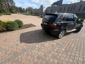 Melns BMW X3 2004 Rīga, ar dzinēja tilpumu 2.00 L un nobraukumu 309 tūkst. km par 3800 €, foto 6 vietnē AUTOMOTO.COM.LV