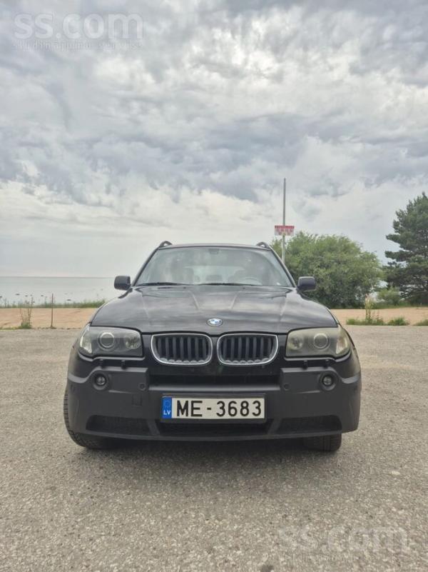 Black BMW X3 2004 in Riga, with an engine capacity of 3.00 L and mileage of 400 thousand km for 3050 €, photo 1 on AUTOMOTO.COM.LV